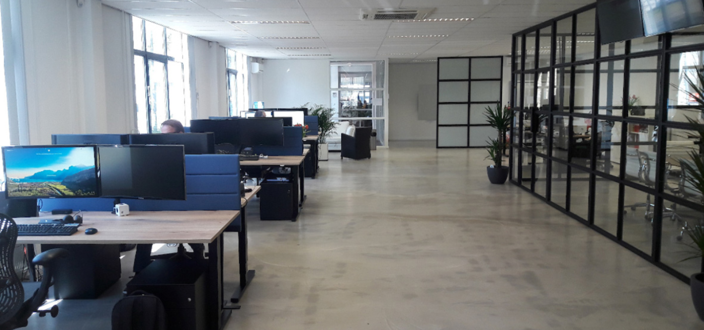 We simplify your ICT AND make it cheaper | Discover how | SCC